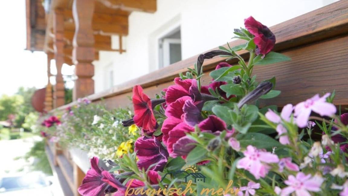 85 M² Ferienhaus ∙ 2 Schlafzimmer ∙ 4 Gäste - Chiemsee