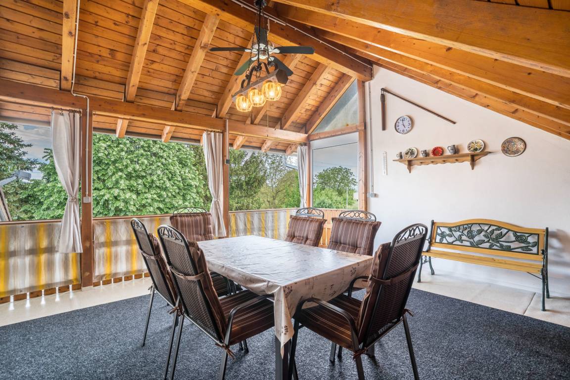 120 M² Ferienwohnung ∙ 2 Schlafzimmer ∙ 5 Gäste - Schwanau