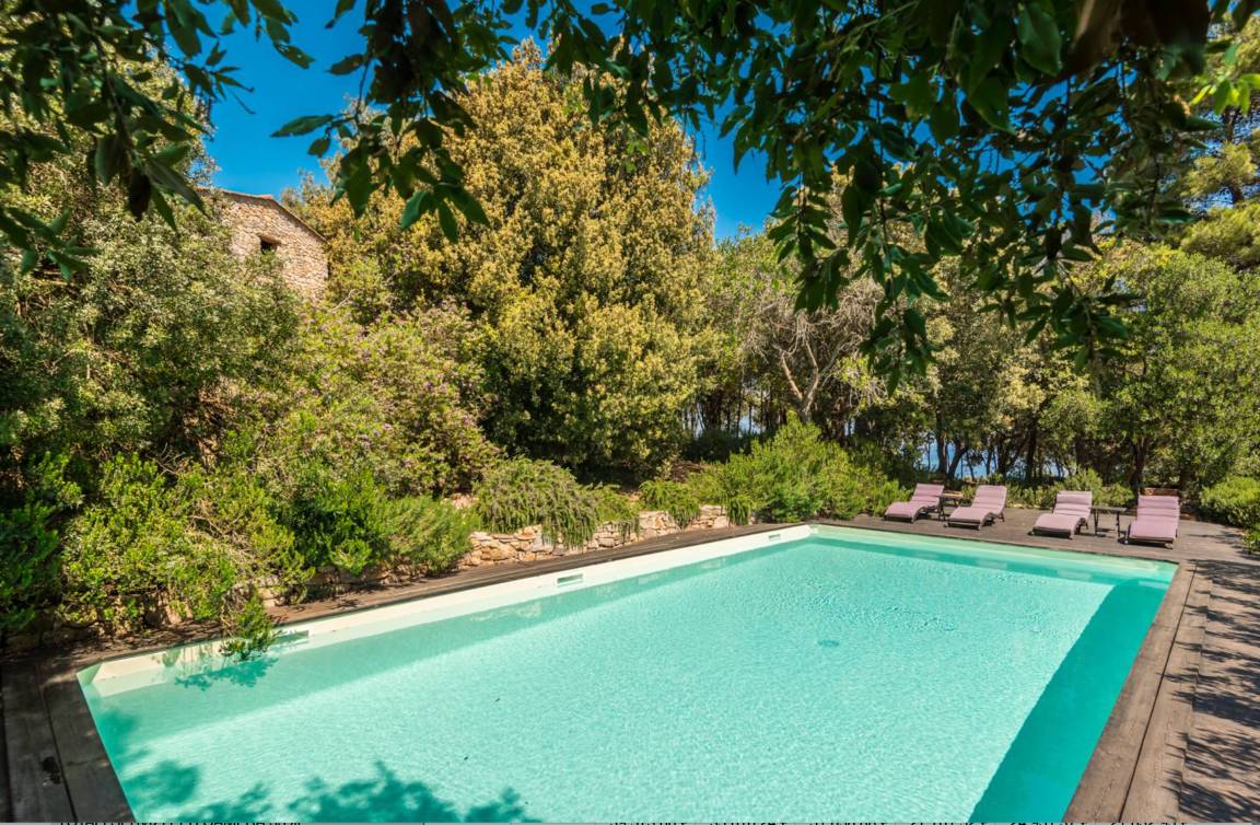 500 M² Villa ∙ 6 Bedrooms ∙ 12 Guests - Rio