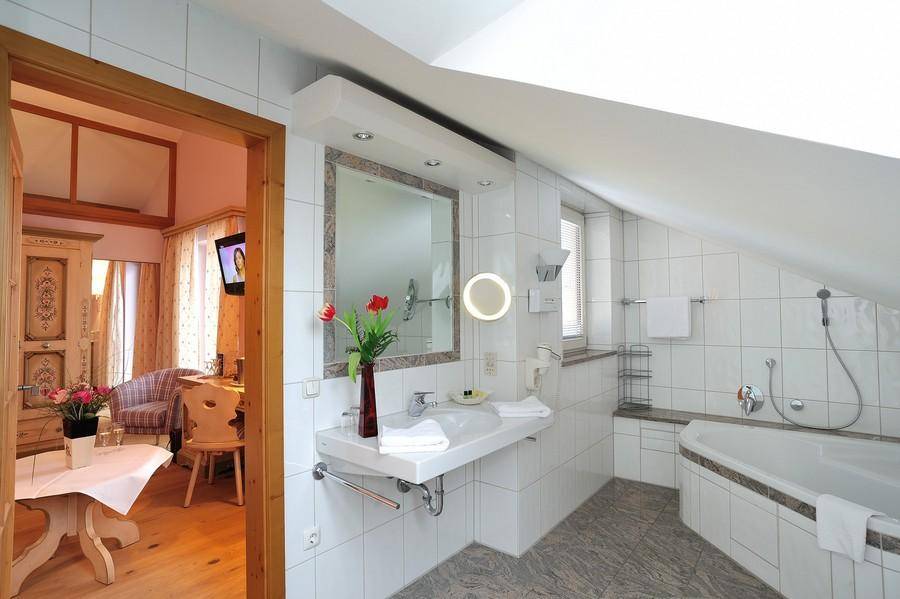 42 M² Hotelli ∙ 1 Makuuhuone ∙ 2 Vierasta - Murnau am Staffelsee