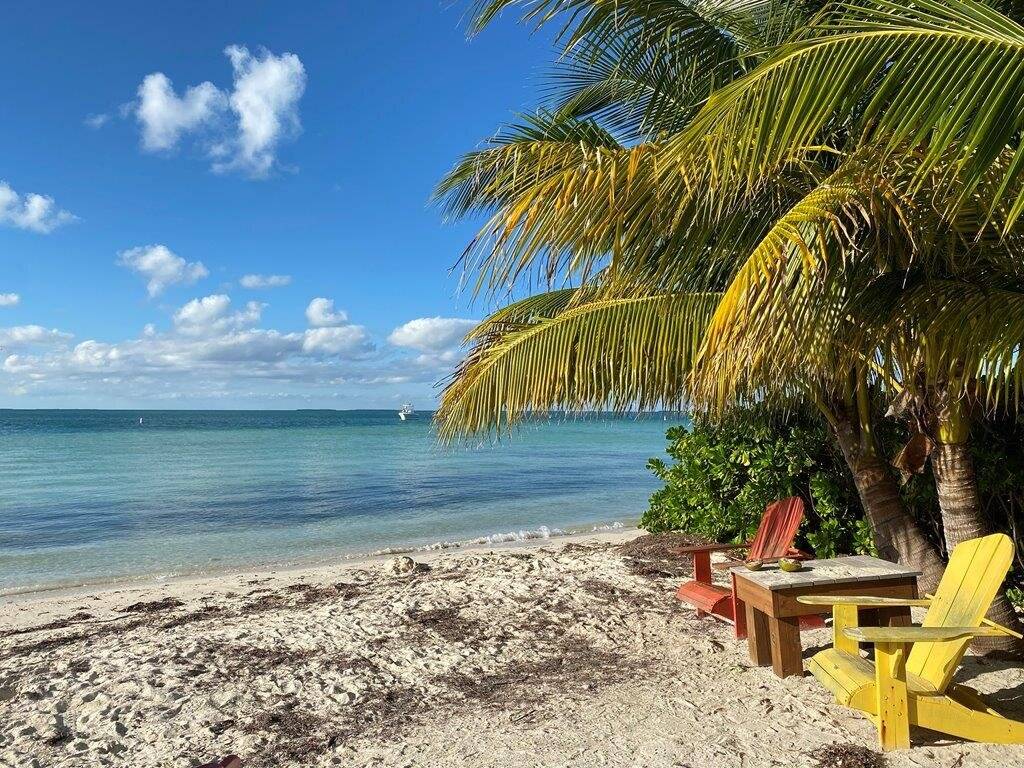 139 M² House ∙ 2 Bedrooms ∙ 8 Guests - Islamorada, FL
