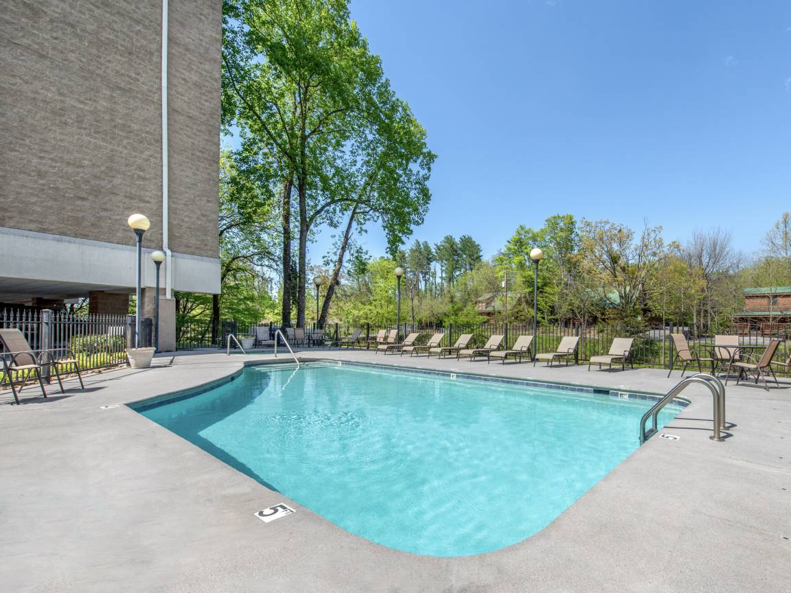 95 M² Condo ∙ 2 Bedrooms ∙ 4 Guests - Pigeon Forge, TN