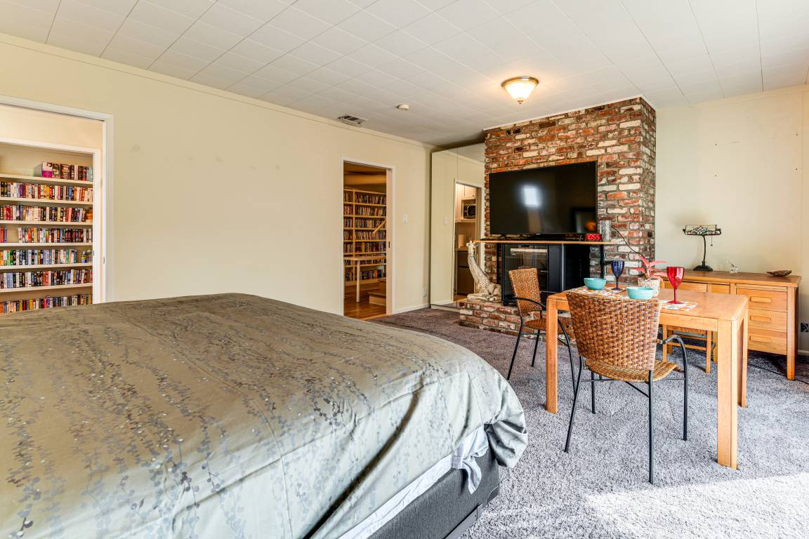 83 M² Apartamento ∙ 2 Huéspedes - Millbrae, CA