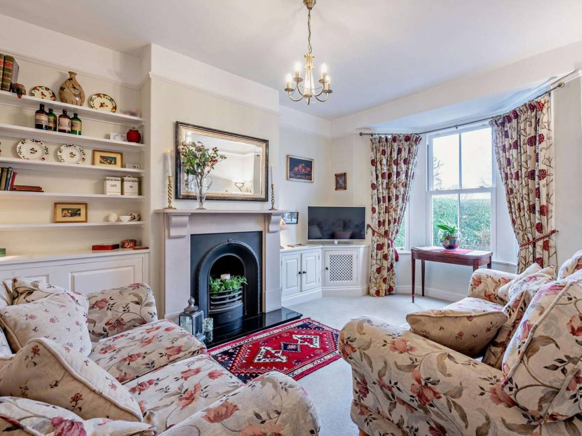 Cottage ∙ 2 Bedrooms ∙ 4 Guests - Knaresborough