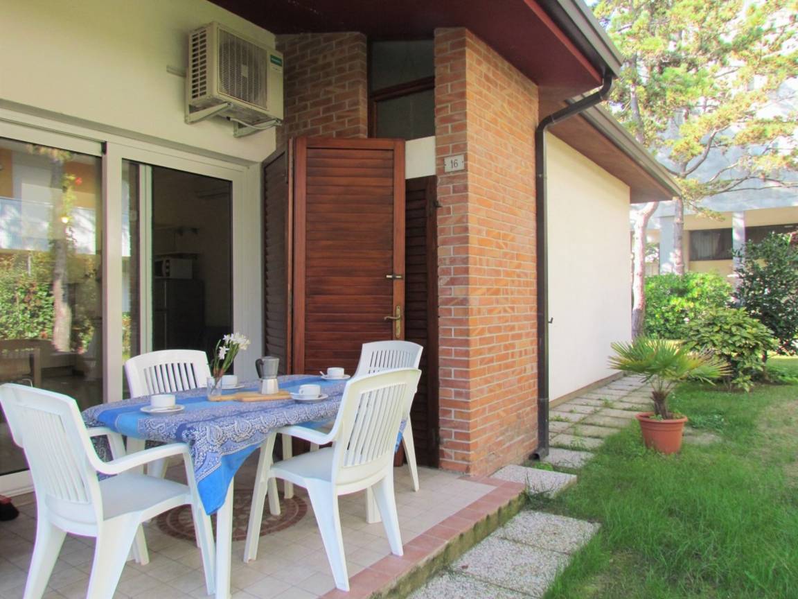 55 M² Villa ∙ 3 Schlafzimmer ∙ 6 Gäste - Bibione Pineda