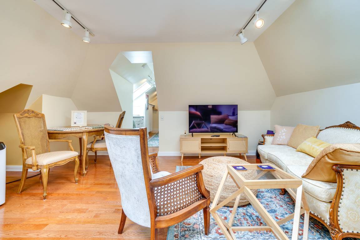 65 M² Apartment ∙ 2 Guests - White Bear Lake, MN
