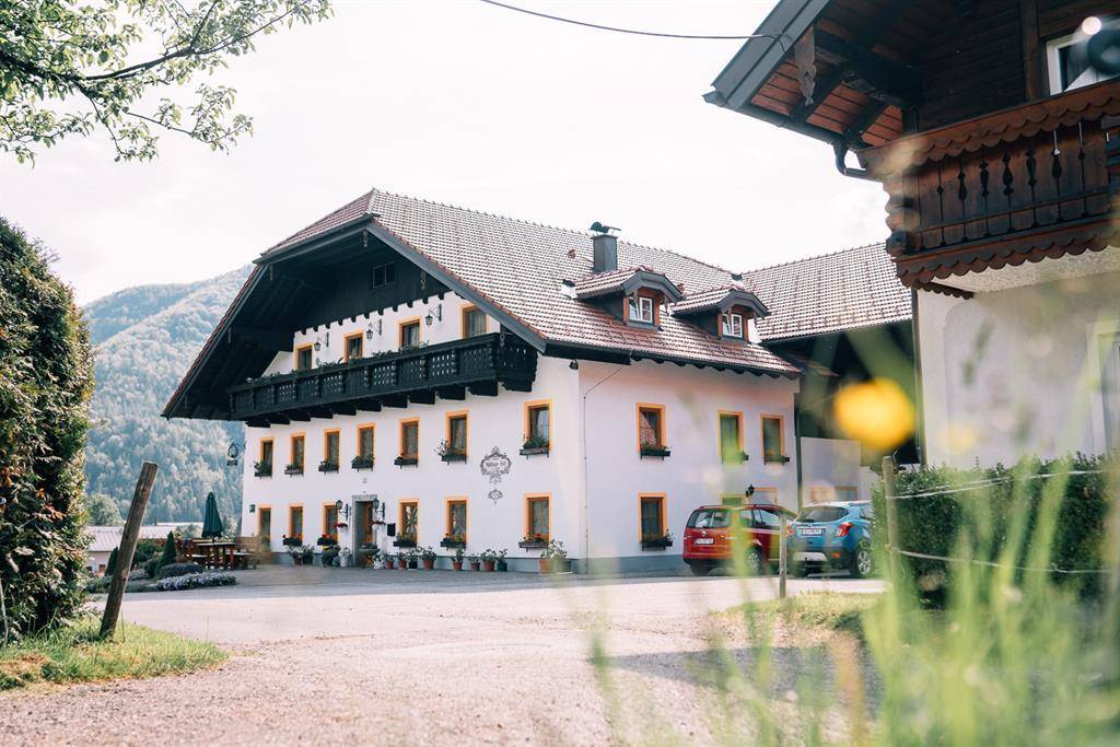 30 M² Hotel ∙ 1 Bedroom ∙ 3 Guests - Hintersee
