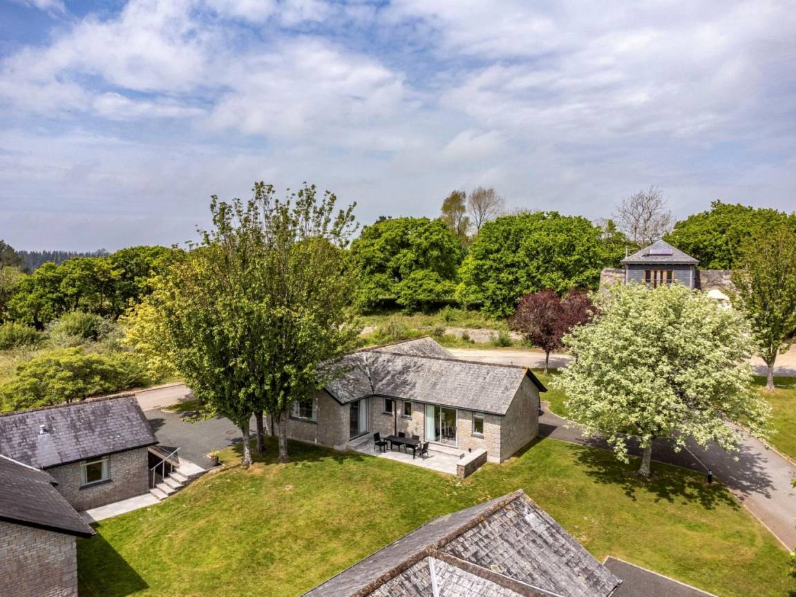 Casa ∙ 2 Habitaciones ∙ 4 Huéspedes - Plymouth