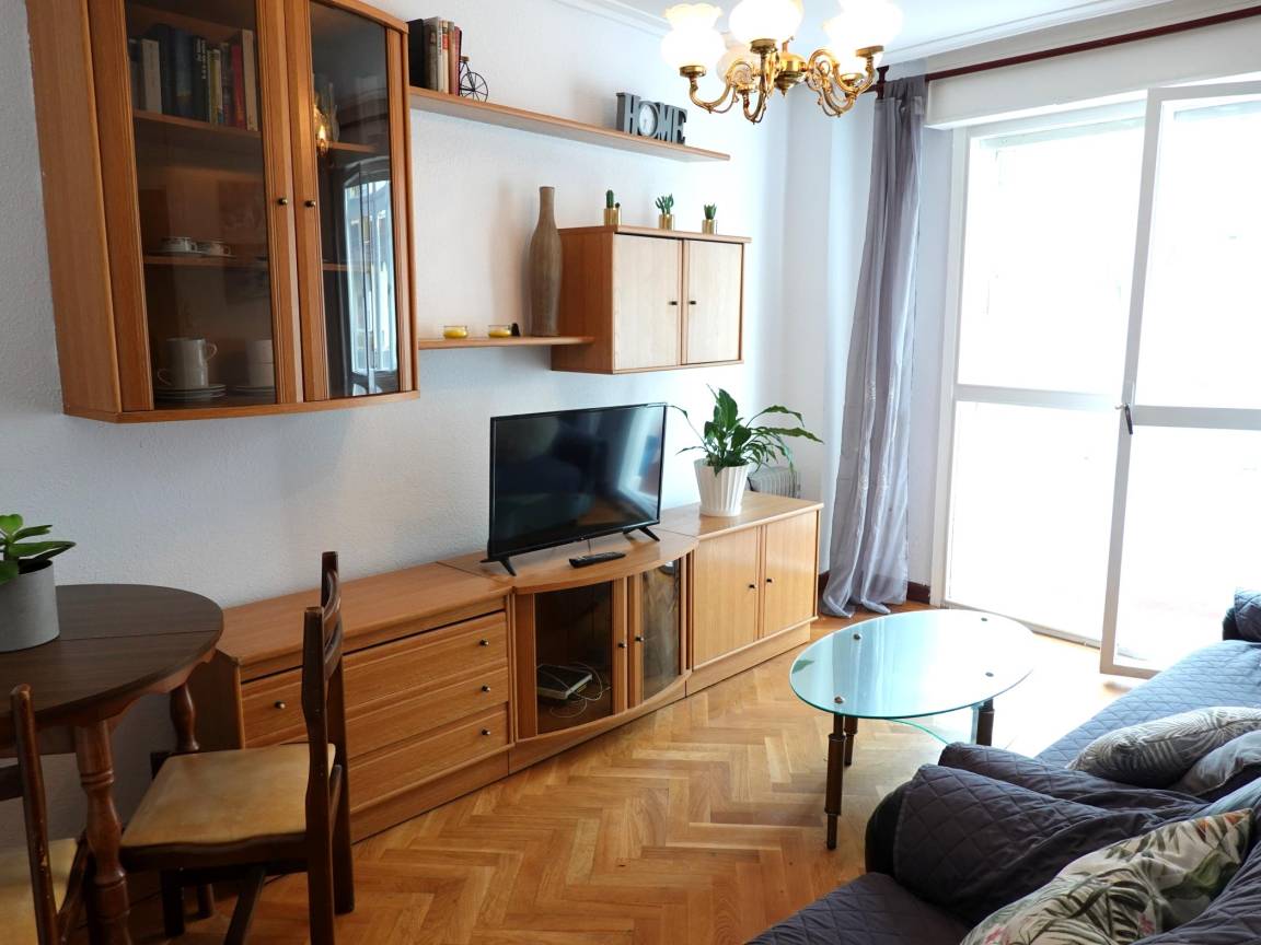 80 M² Appartement ∙ 3 Chambres ∙ 5 Personnes - Santa Cruz de Bezana