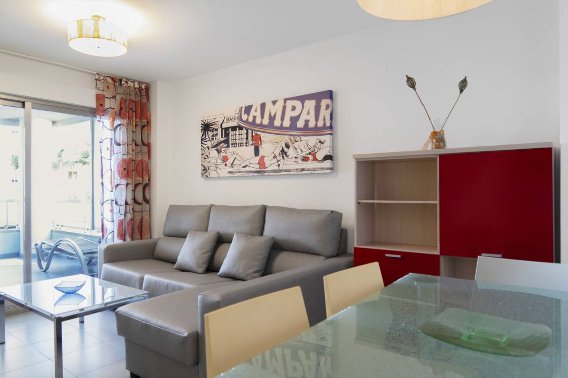 68 M² Apartamento ∙ 2 Habitaciones ∙ 6 Huéspedes - Calpe