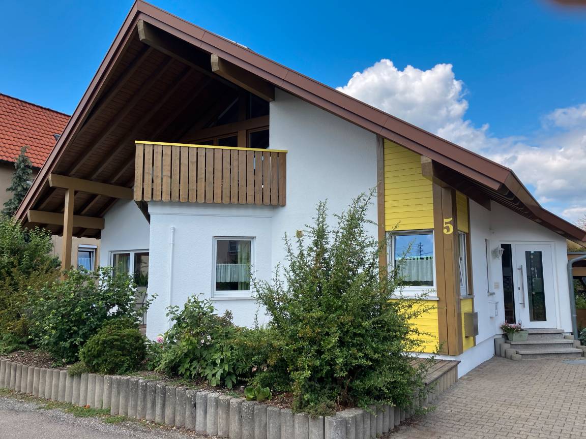 50 M² Ferienwohnung ∙ 1 Schlafzimmer ∙ 2 Gäste - Murrhardt