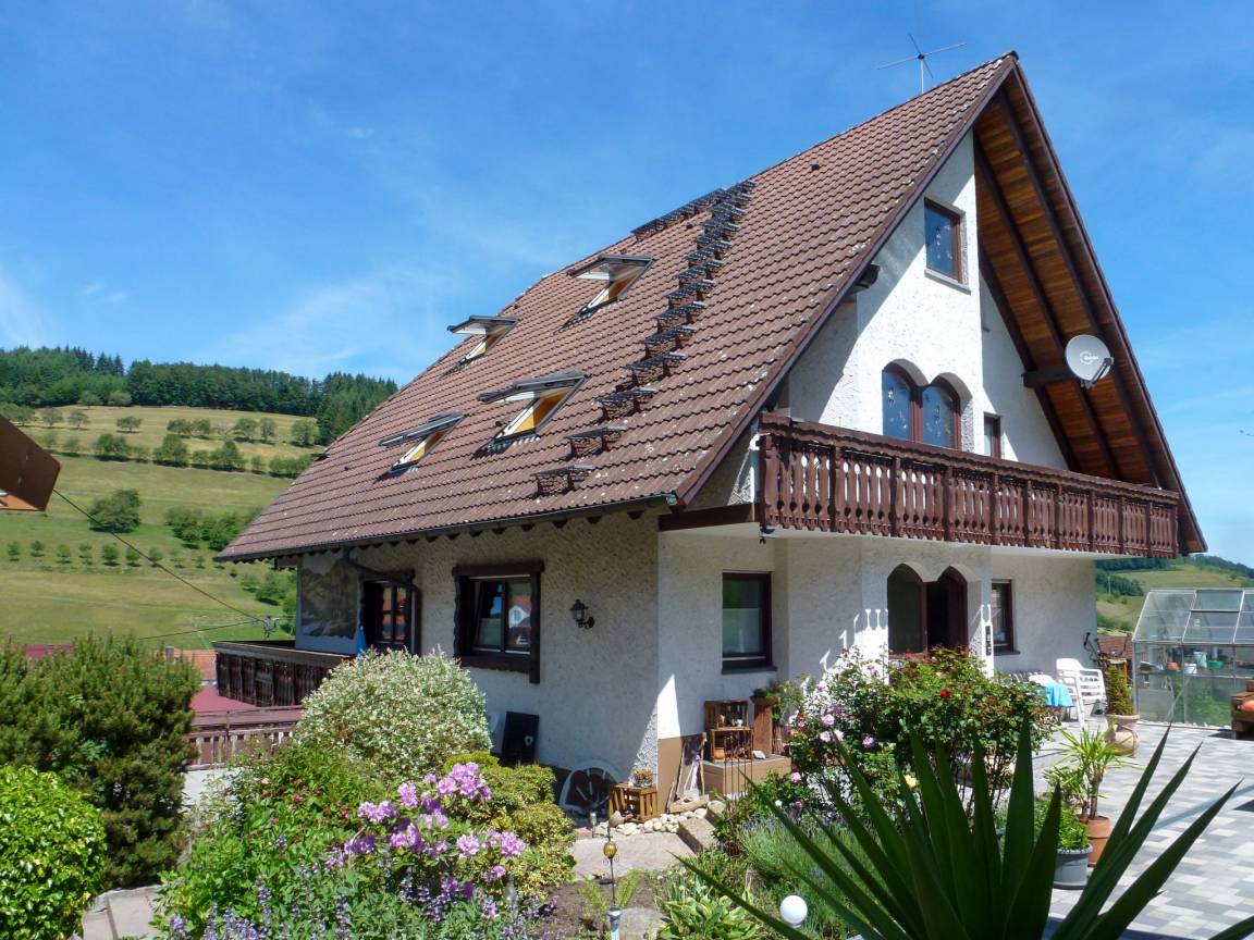 35 M² Ferienwohnung ∙ 1 Schlafzimmer ∙ 2 Gäste - Zell am Harmersbach