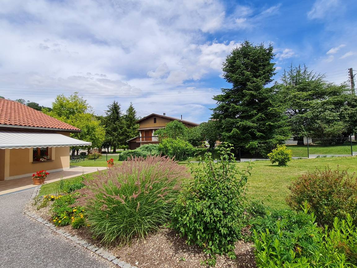 72 M² Cottage ∙ 2 Bedrooms ∙ 4 Guests - Lorraine