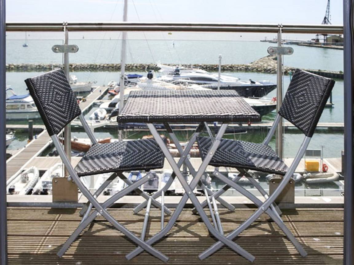 Cottage ∙ 2 Bedrooms ∙ 4 Guests - Swanage