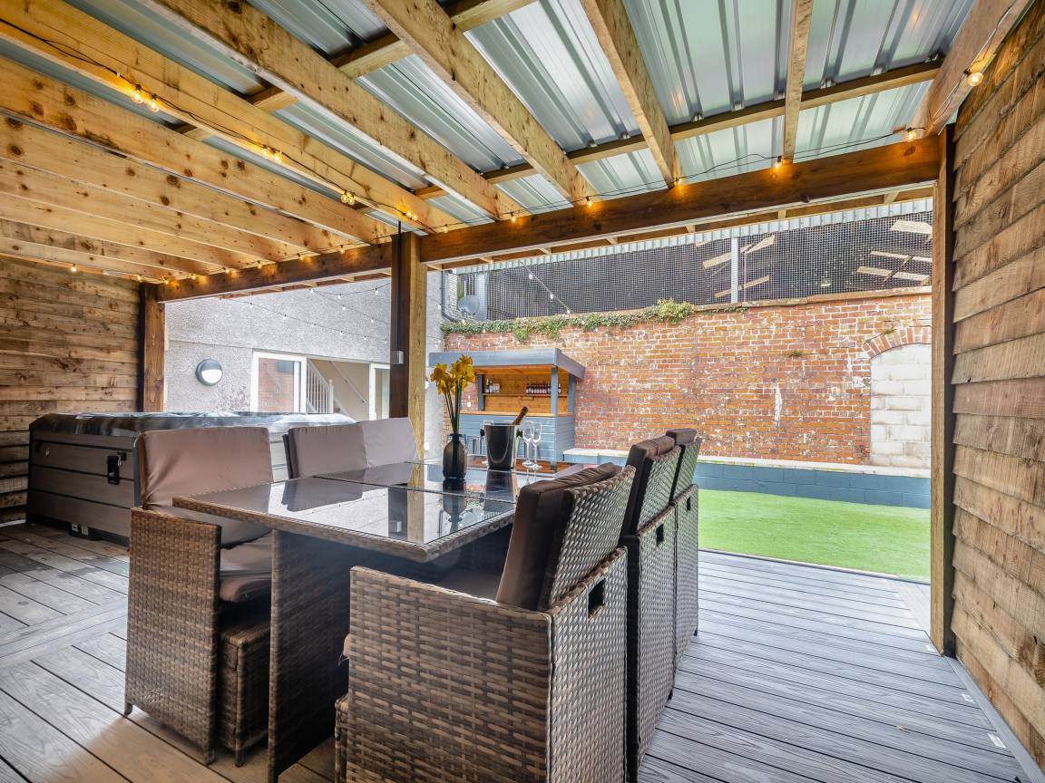 Cottage ∙ 8 Bedrooms ∙ 18 Guests - Scotland