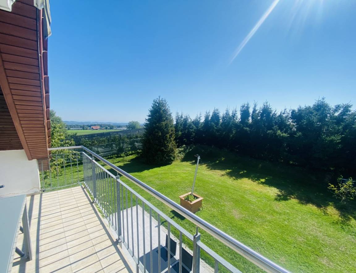 130 M² Ferienwohnung ∙ 4 Schlafzimmer ∙ 10 Gäste - Langenargen