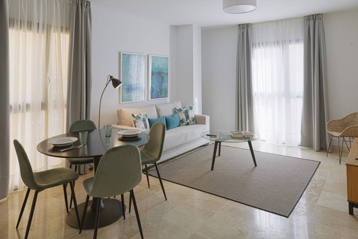 55 M² Apartment ∙ 1 Bedroom ∙ 4 Guests - Málaga