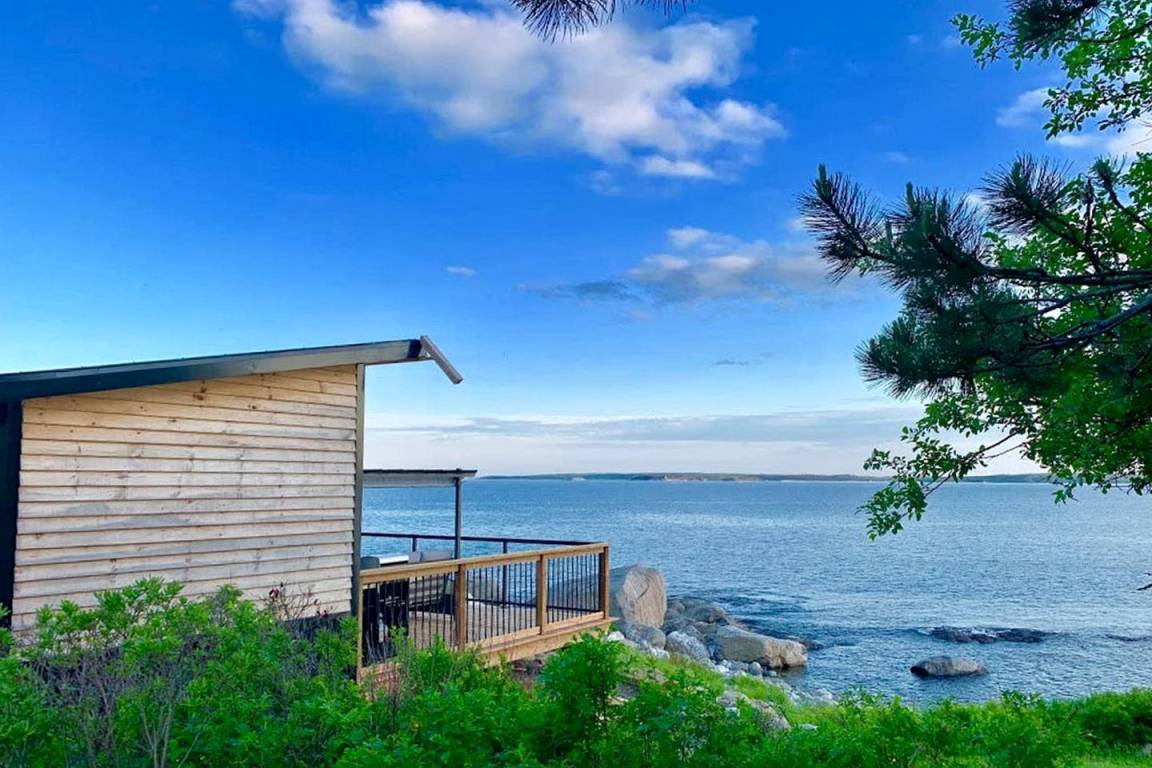 House ∙ 1 Bedroom ∙ 4 Guests - Carters Beach