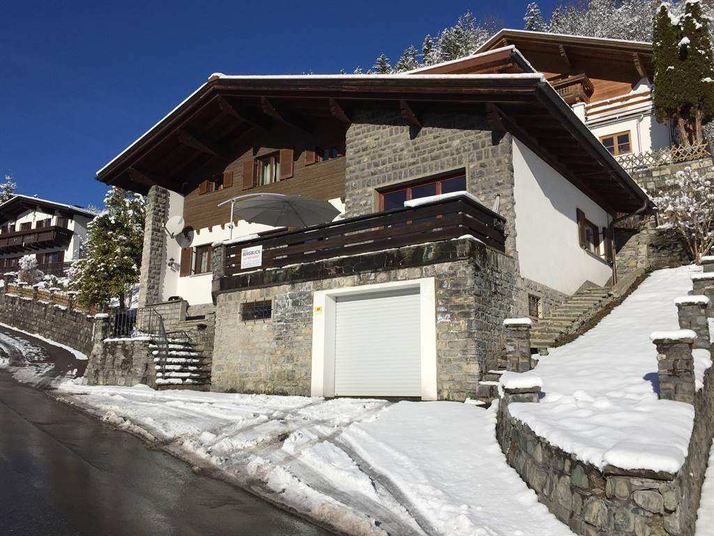 Ferienhaus ∙ 4 Schlafzimmer ∙ 8 Gäste - Bludenz