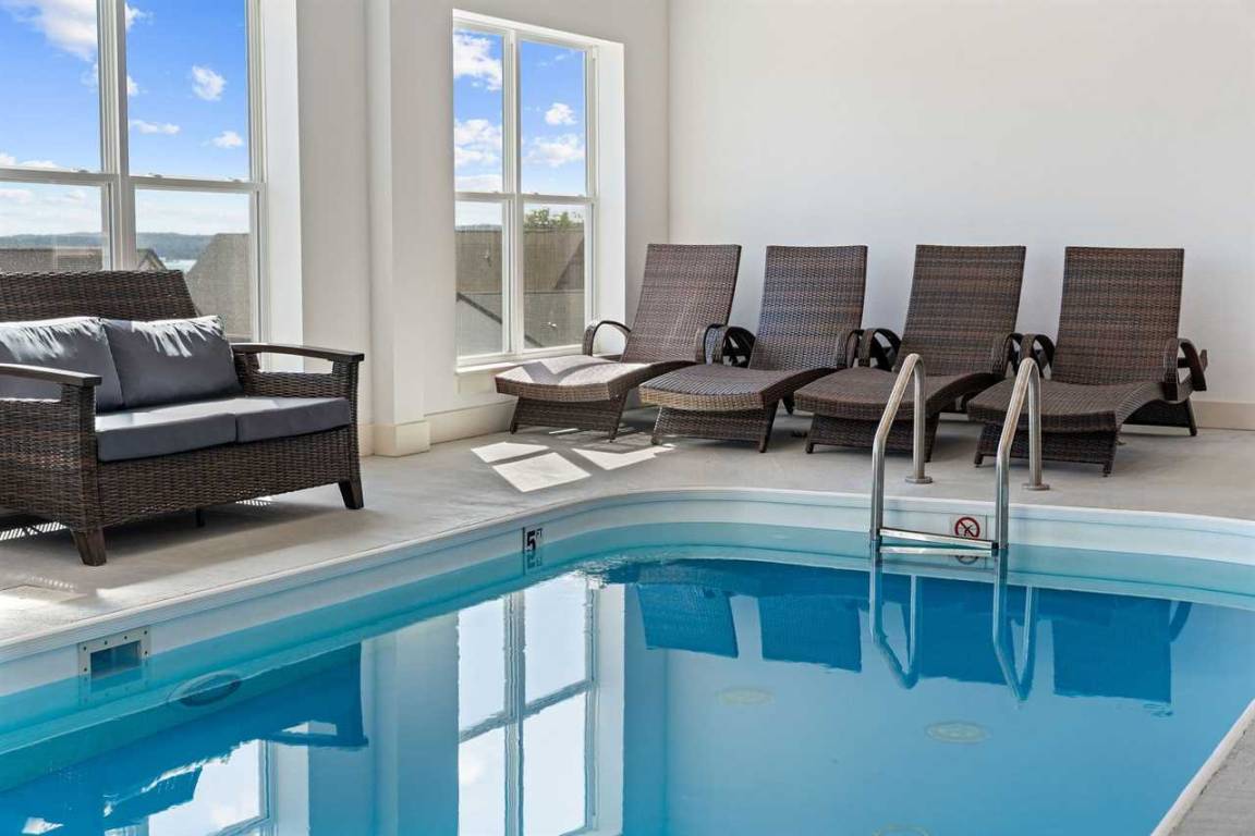 548 M² House ∙ 10 Bedrooms ∙ 34 Guests - Branson, MO