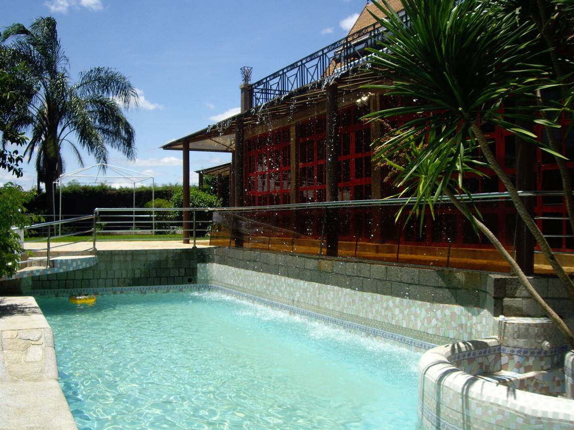 330 M² Villa ∙ 3 Bedrooms ∙ 14 Guests - Antananarivo