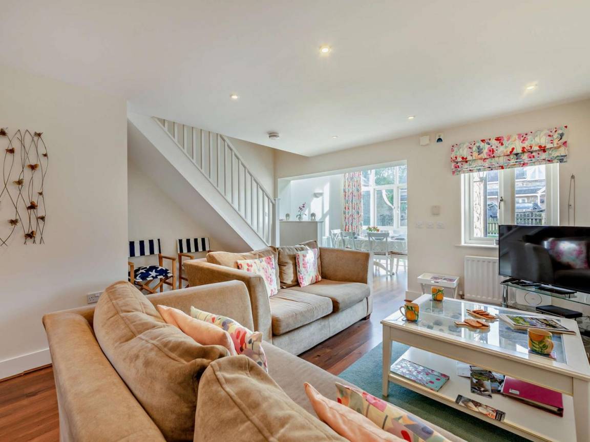 Cottage ∙ 3 Bedrooms ∙ 6 Guests - Bamburgh