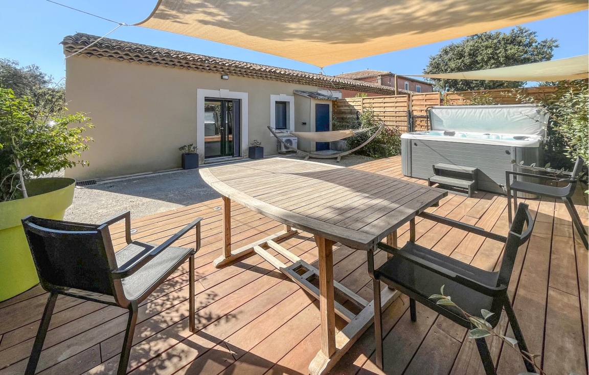 80 M² Duplex ∙ 2 Chambres ∙ 4 Personnes - Salon-de-Provence