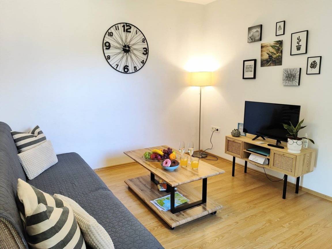 42 M² Huis ∙ 1 Slaapkamer ∙ 4 Gasten - Medulin