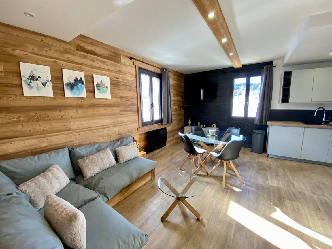52 M² Appartement ∙ 2 Chambres ∙ 4 Personnes - Formiguères