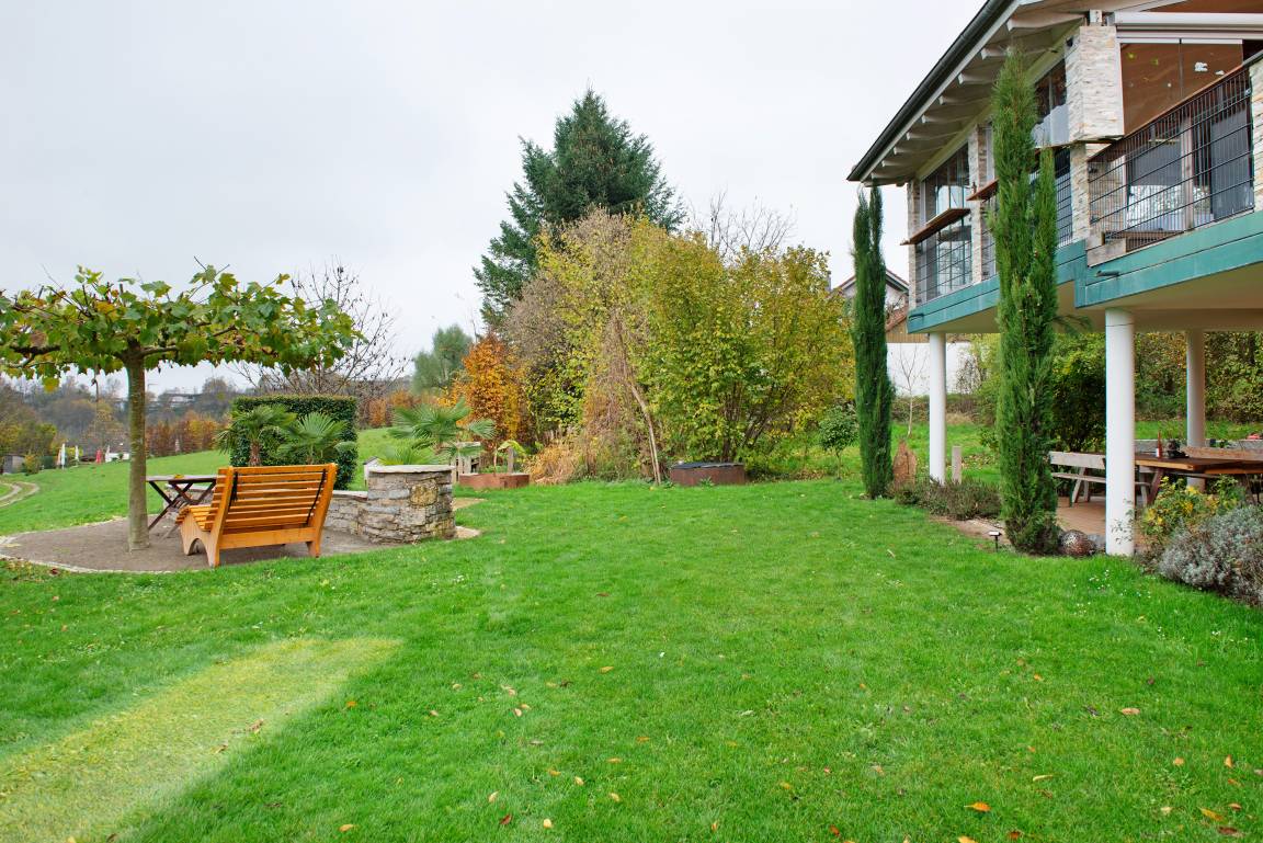 70 M² Ferienwohnung ∙ 1 Schlafzimmer ∙ 4 Gäste - Owingen