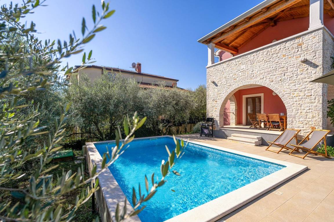 220 M² Ferienhaus ∙ 5 Schlafzimmer ∙ 9 Gäste - Poreč