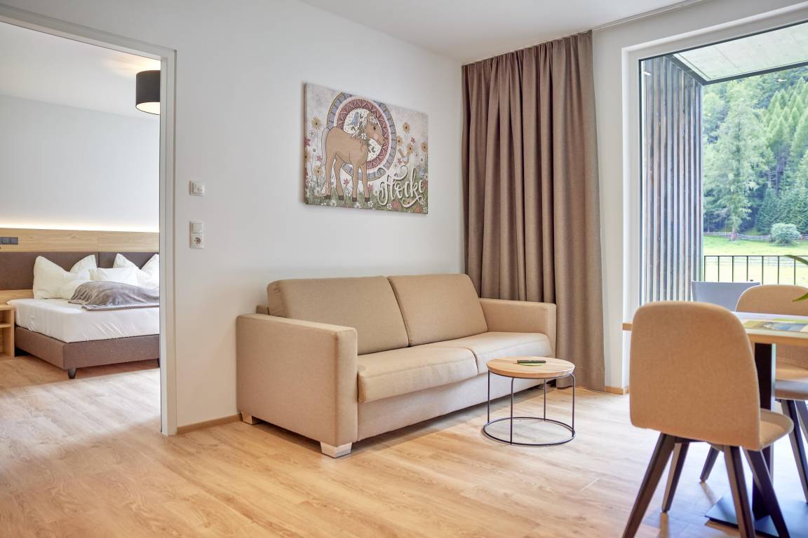 42 M² Ferienwohnung ∙ 1 Schlafzimmer ∙ 4 Gäste - Längenfeld