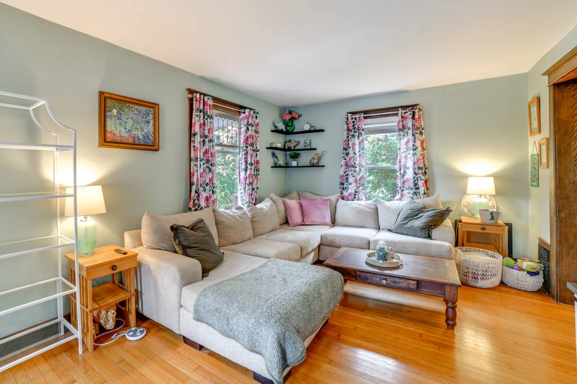 86 M² House ∙ 2 Bedrooms ∙ 4 Guests - Kirkwood, NY