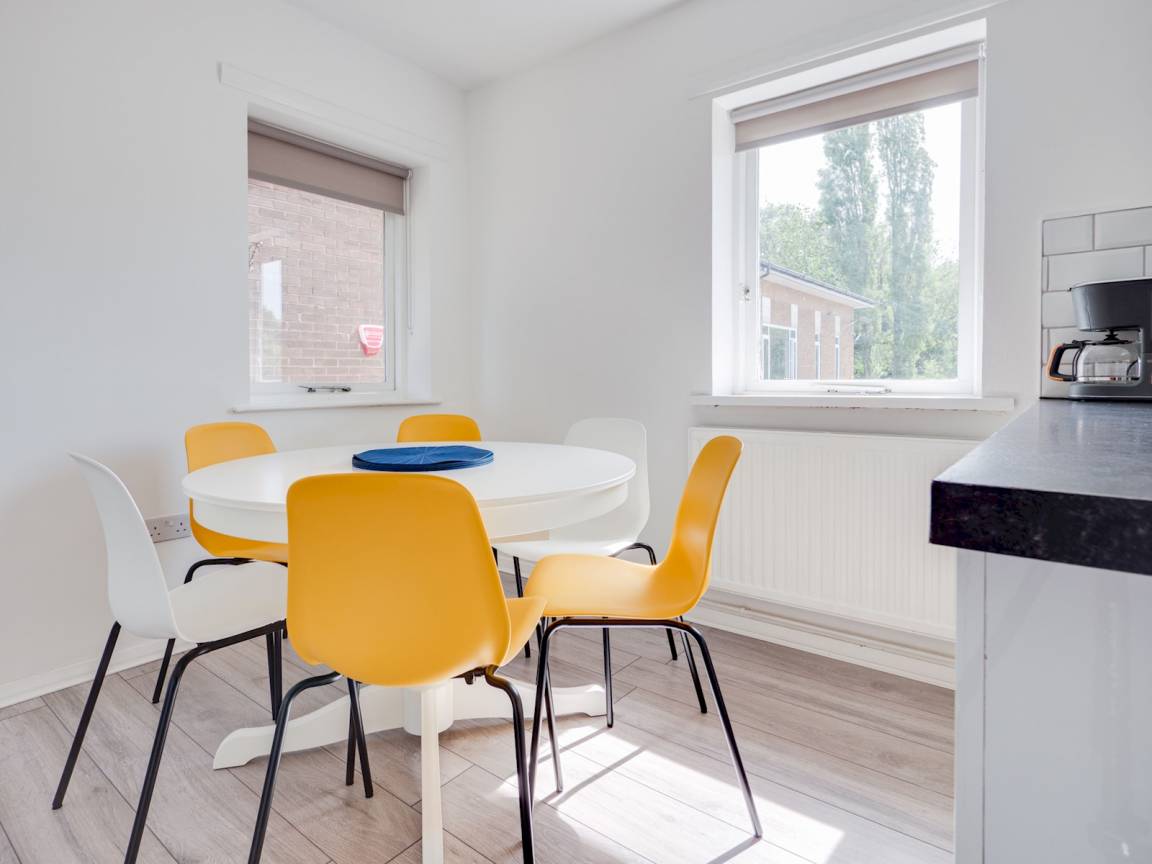 111 M² House ∙ 3 Bedrooms ∙ 8 Guests - Didsbury - Manchester