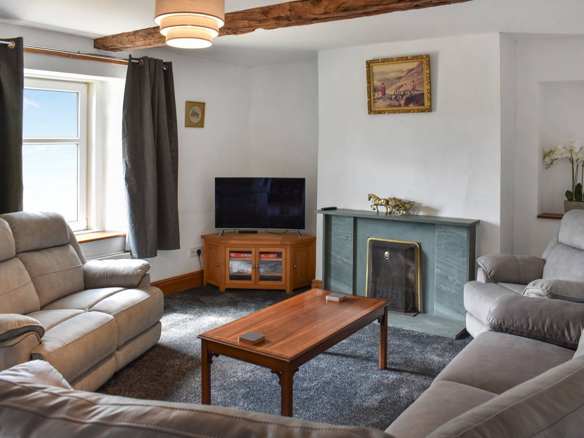 Cottage ∙ 5 Bedrooms ∙ 10 Guests - Keswick