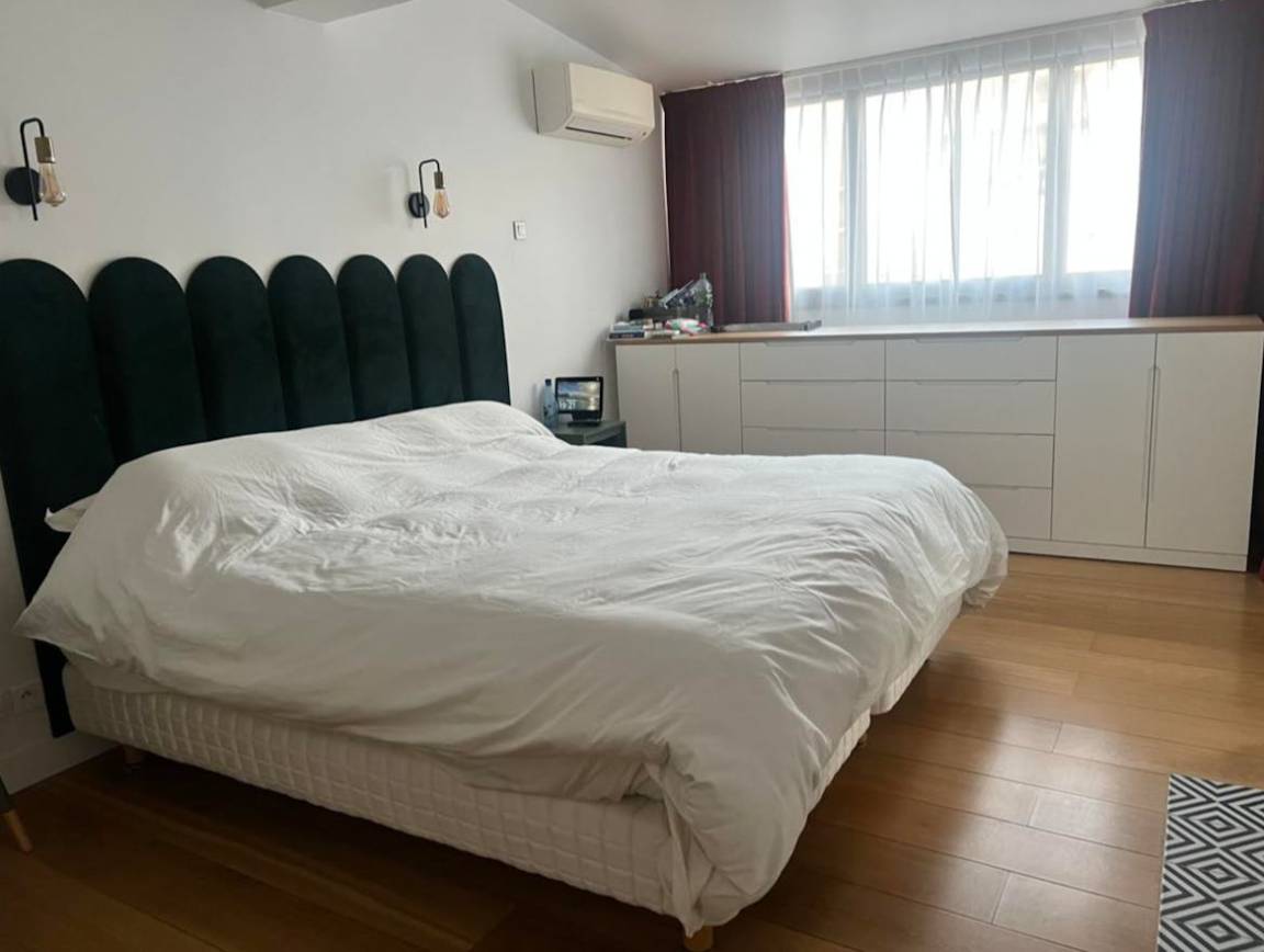 170 M² House ∙ 4 Bedrooms ∙ 6 Guests - Paris