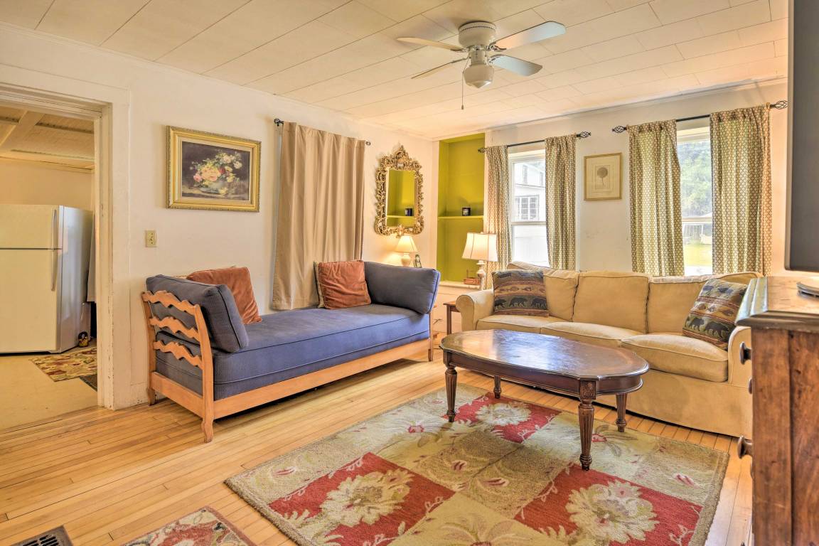111 M² House ∙ 4 Bedrooms ∙ 9 Guests - Braintree, VT