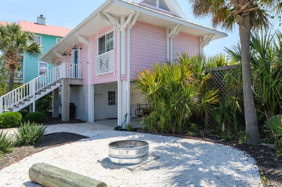 102 M² House ∙ 2 Bedrooms ∙ 6 Guests - Harbor Island, SC