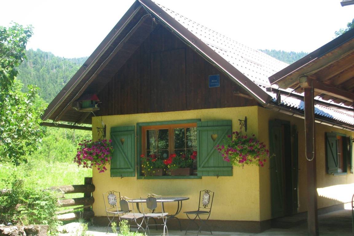 43 M² Ferienwohnung ∙ 1 Schlafzimmer ∙ 4 Gäste - Ogulin