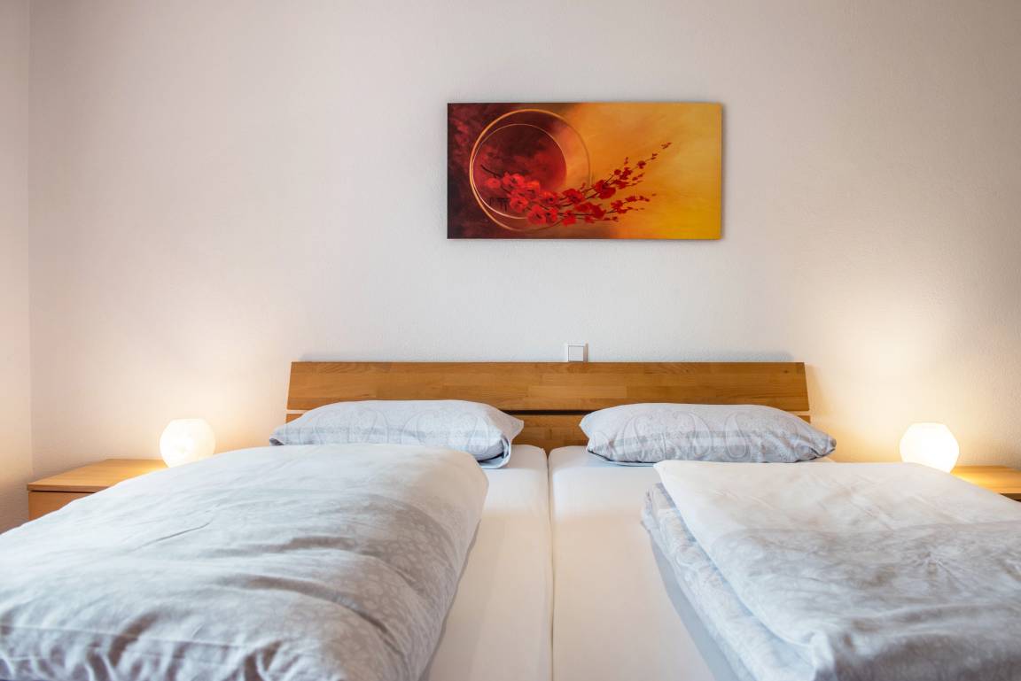 75 M² Ferienwohnung ∙ 2 Schlafzimmer ∙ 5 Gäste - Illmensee