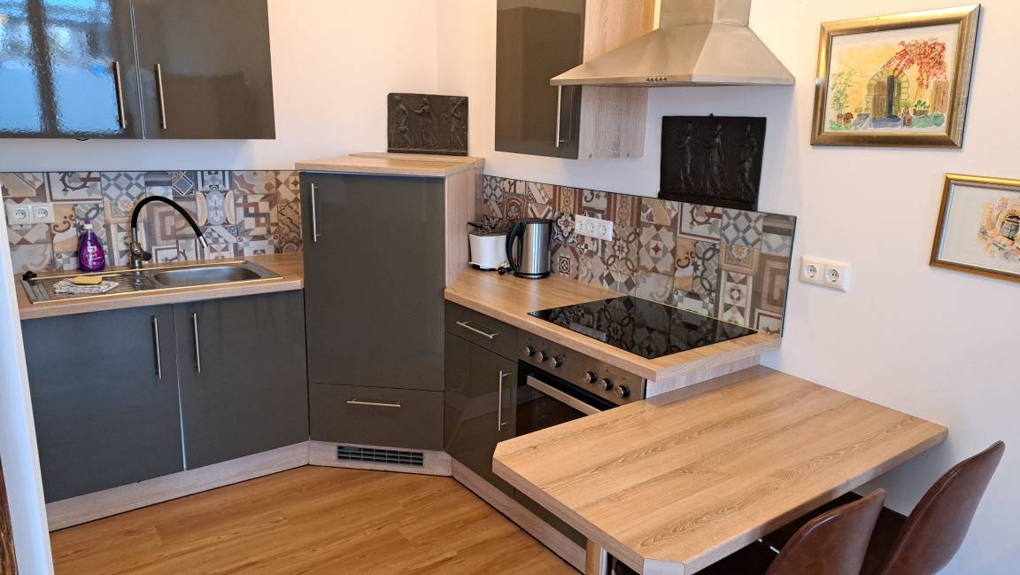 30 M² Ferienwohnung ∙ 1 Schlafzimmer ∙ 2 Gäste - Markt Indersdorf