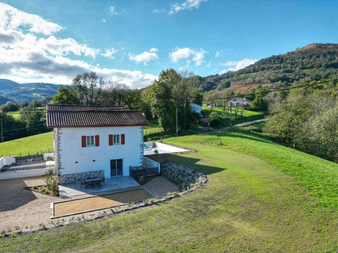 60 M² Gîte ∙ 2 Chambres ∙ 4 Personnes - Pyrénées-Atlantiques