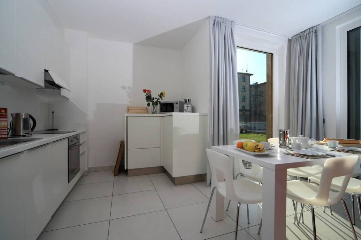 80 M² Appartamento ∙ 2 Camere Da Letto ∙ 4 Ospiti - Brissago