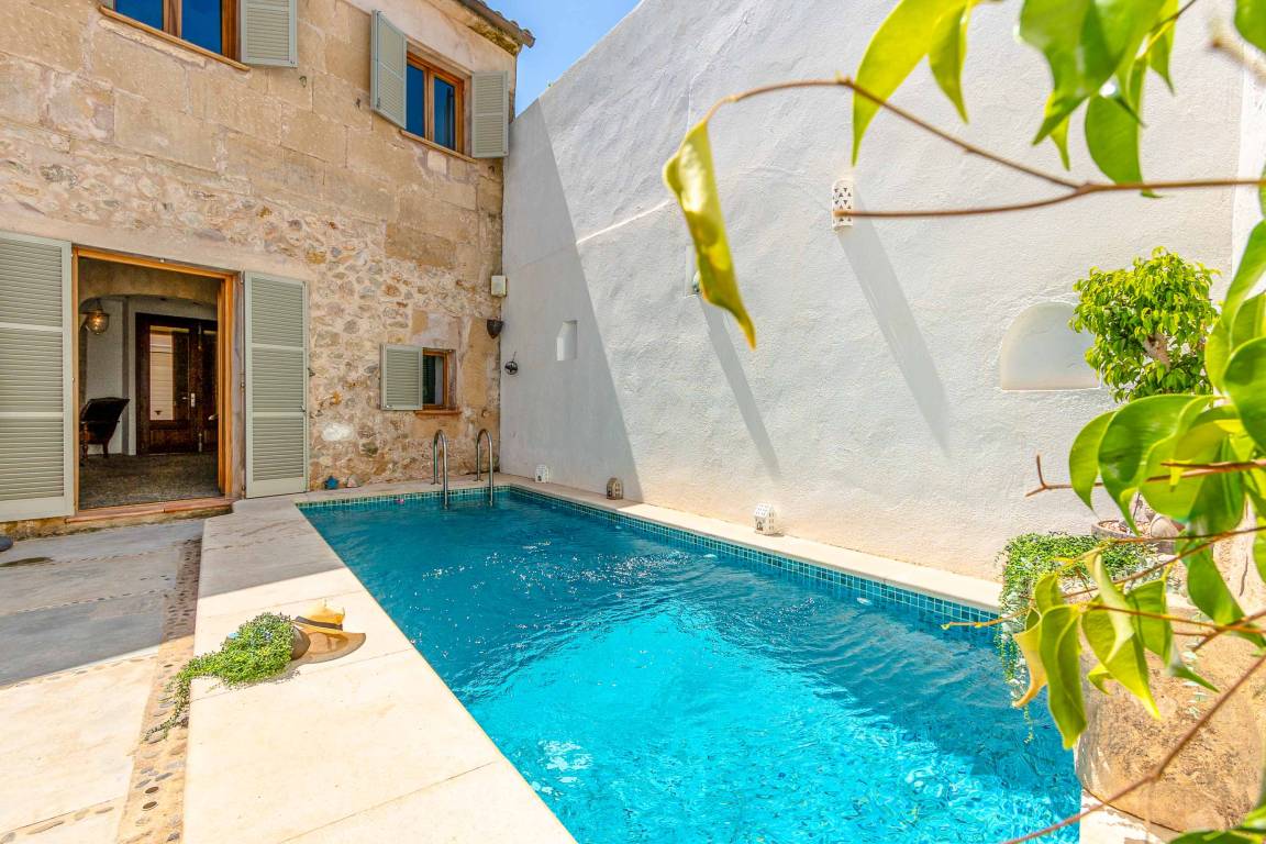 Villa ∙ 4 Bedrooms ∙ 6 Guests - Pollença
