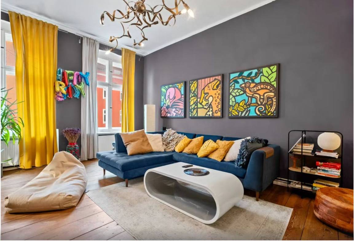 110 M² Lägenhet ∙ 2 Sovrum ∙ 3 Gäster - Berlin