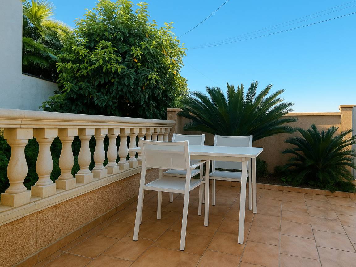 90 M² Apartamento ∙ 3 Habitaciones ∙ 6 Huéspedes - Santa Margarita