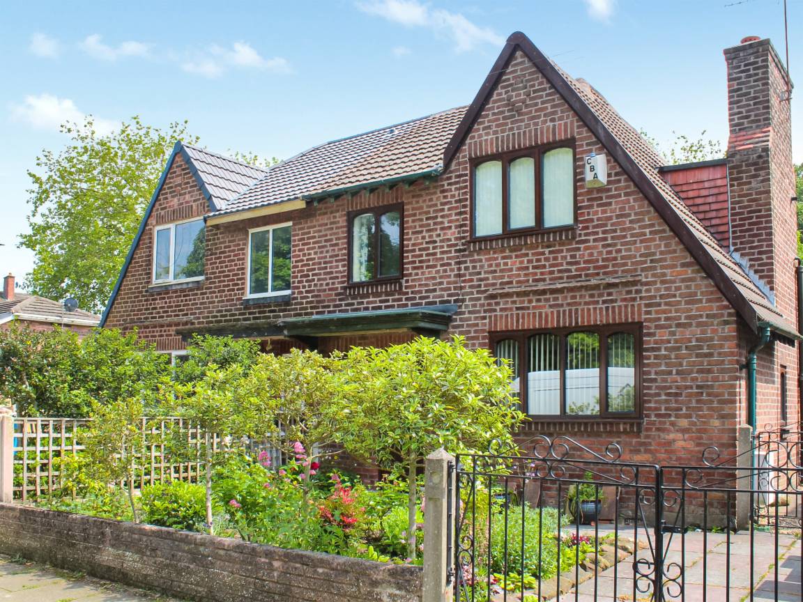 Cottage ∙ 3 Bedrooms ∙ 6 Guests - Wirral