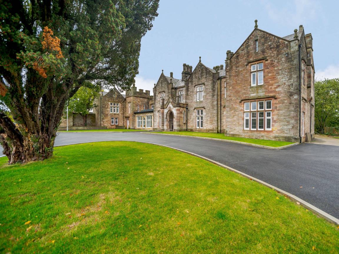 Cottage ∙ 4 Bedrooms ∙ 10 Guests - Appleby Castle