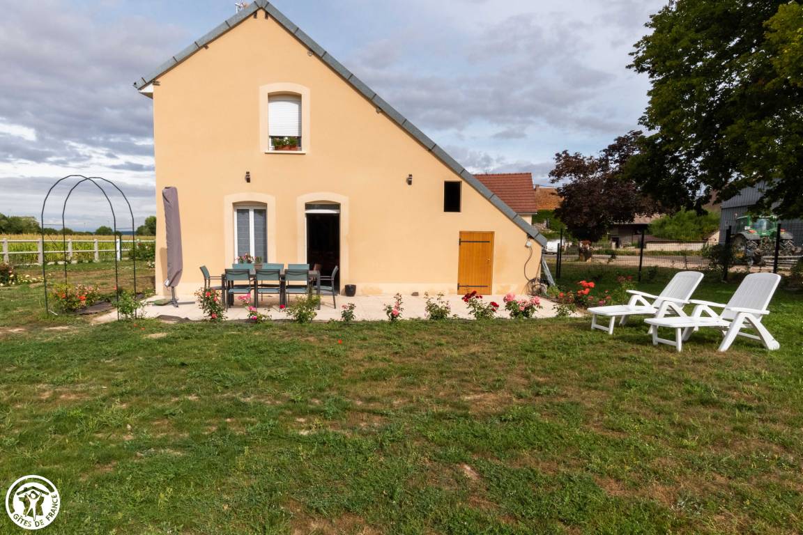 125 M² Mökki ∙ 4 Makuuhuonetta ∙ 9 Vierasta - Romilly-sur-Seine