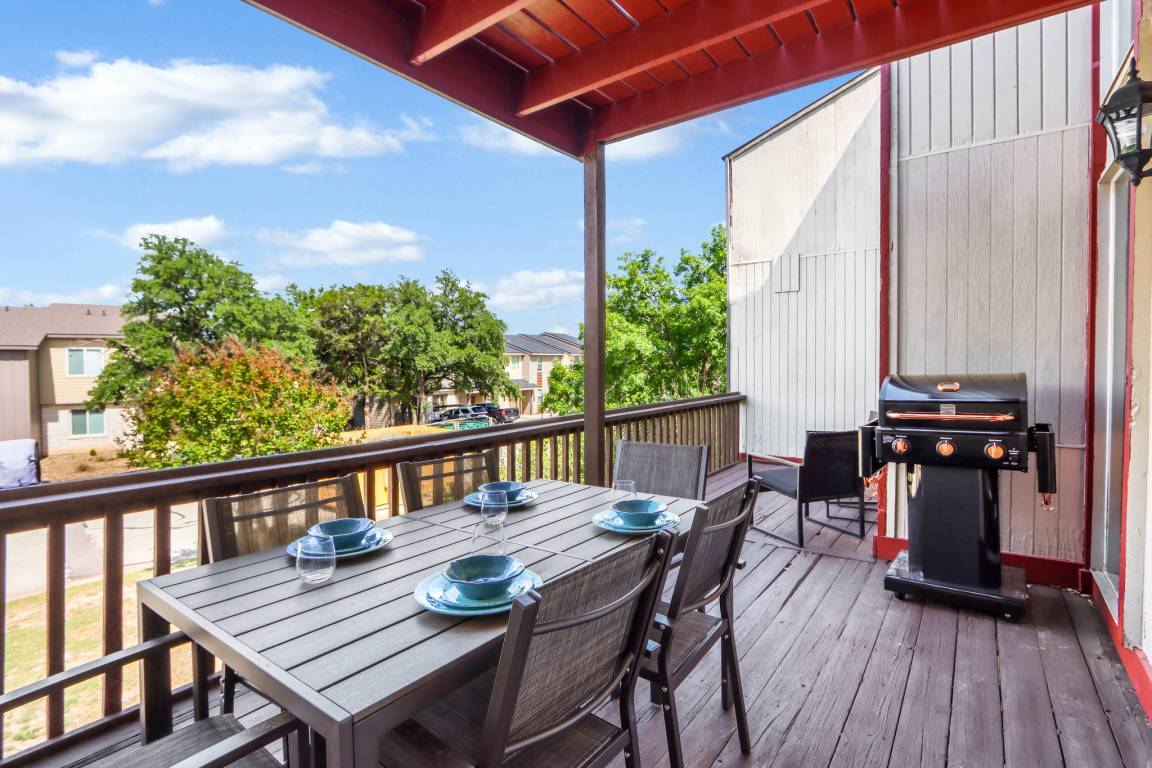 168 M² Condo ∙ 3 Bedrooms ∙ 8 Guests - Lakeway, TX
